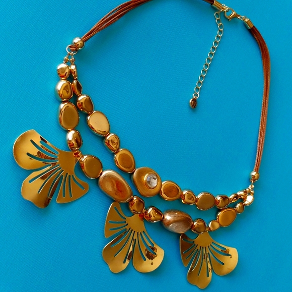 Cato | Jewelry | Gingko Biloba Gold Necklace | Poshmark